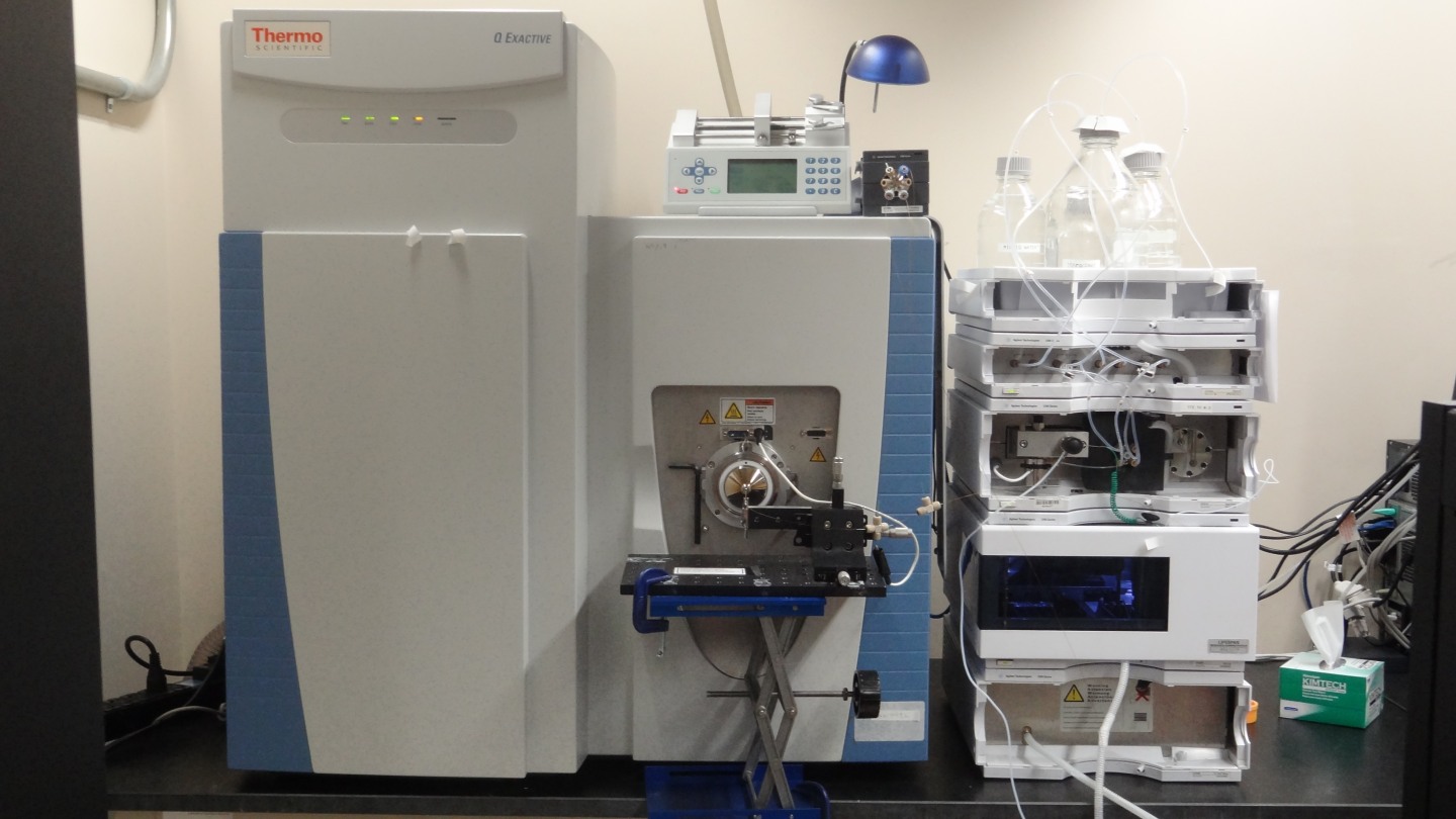 Q Exactive Plus Hybrid Quadrupole-Orbitrap Mass Spectrometer | Biomed ...